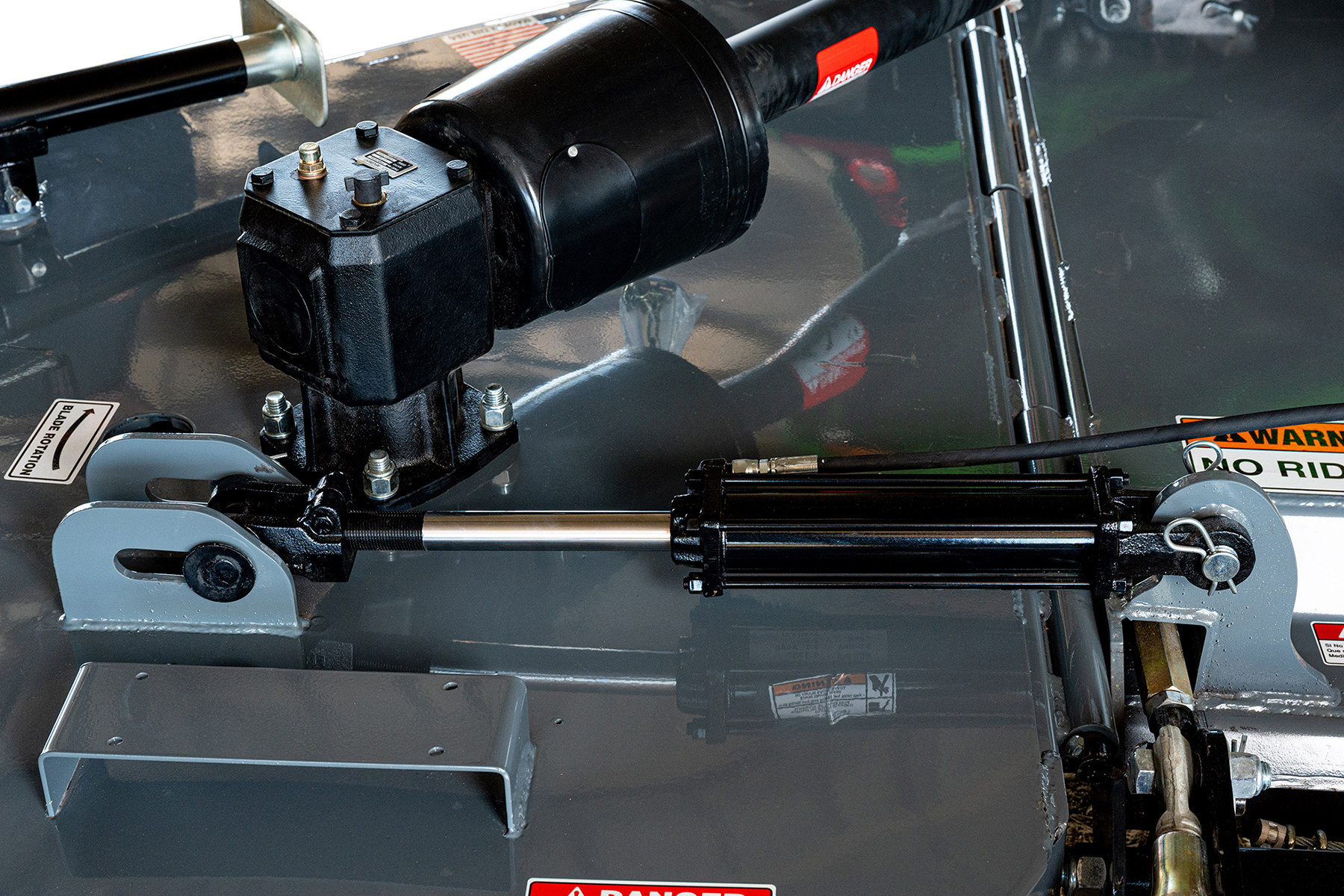 2512 Series 12' Flex Wing Rotary Cutter | IronCraft | Tractor & Skid ...