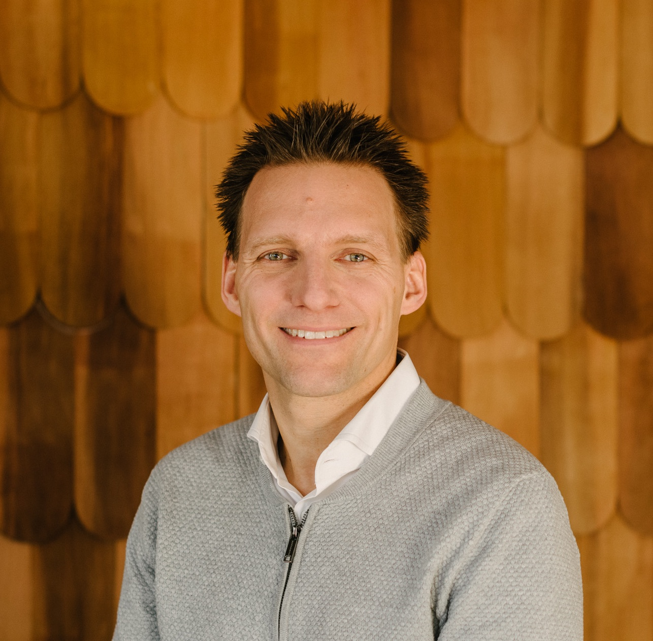 High Performing Founding Teams: The Five Questions Every Rockstar ...