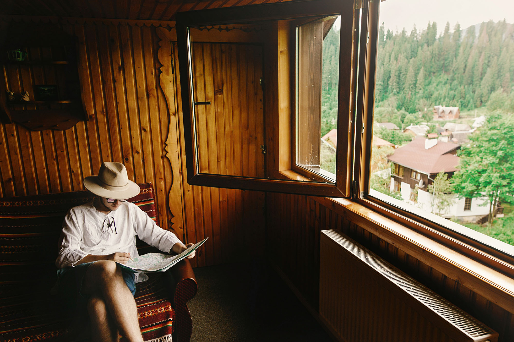 Guide to Choosing Log Cabin Windows & Doors in Blue Ridge NC