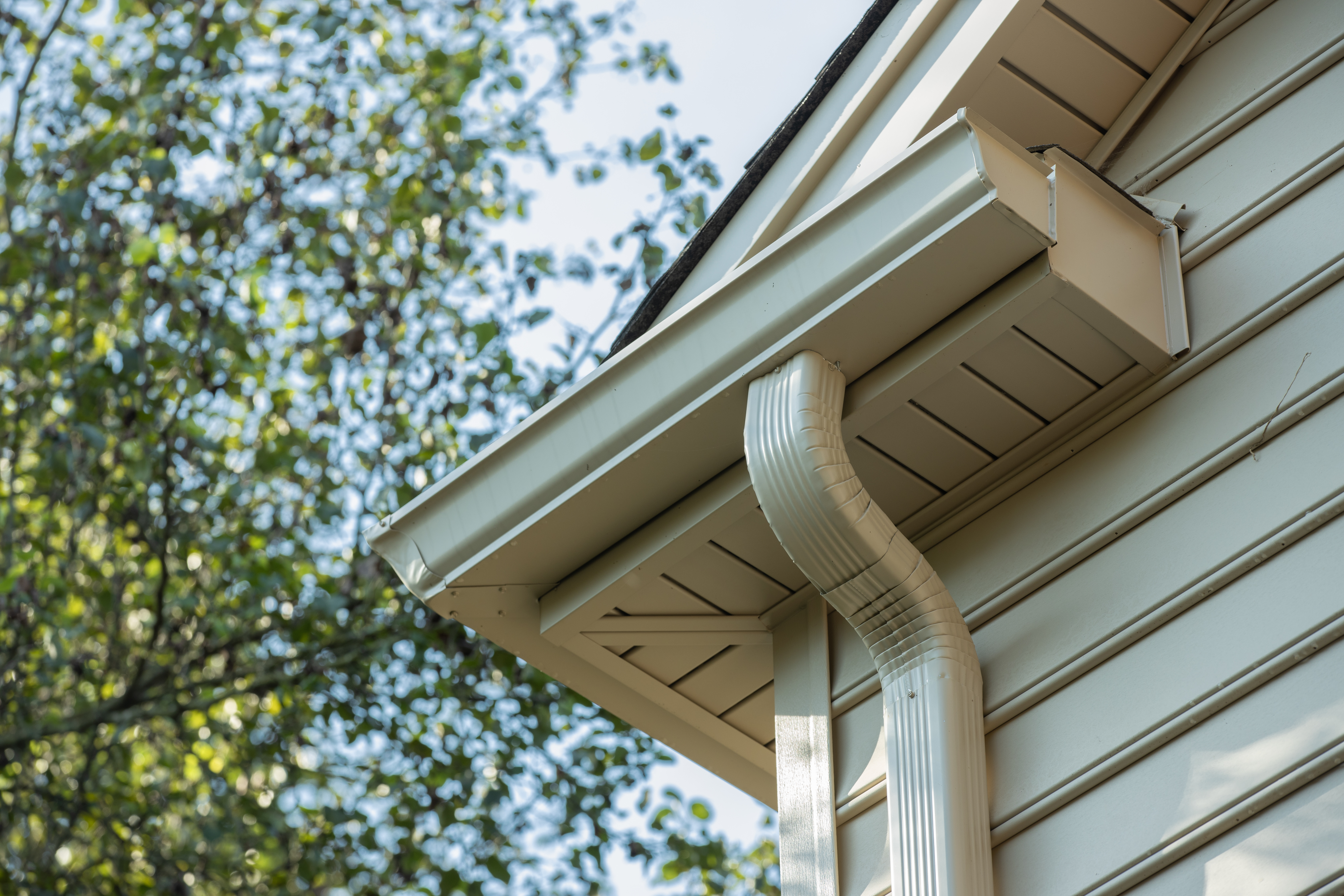 Replacement Gutters and Guards | Window World Tri-Cities