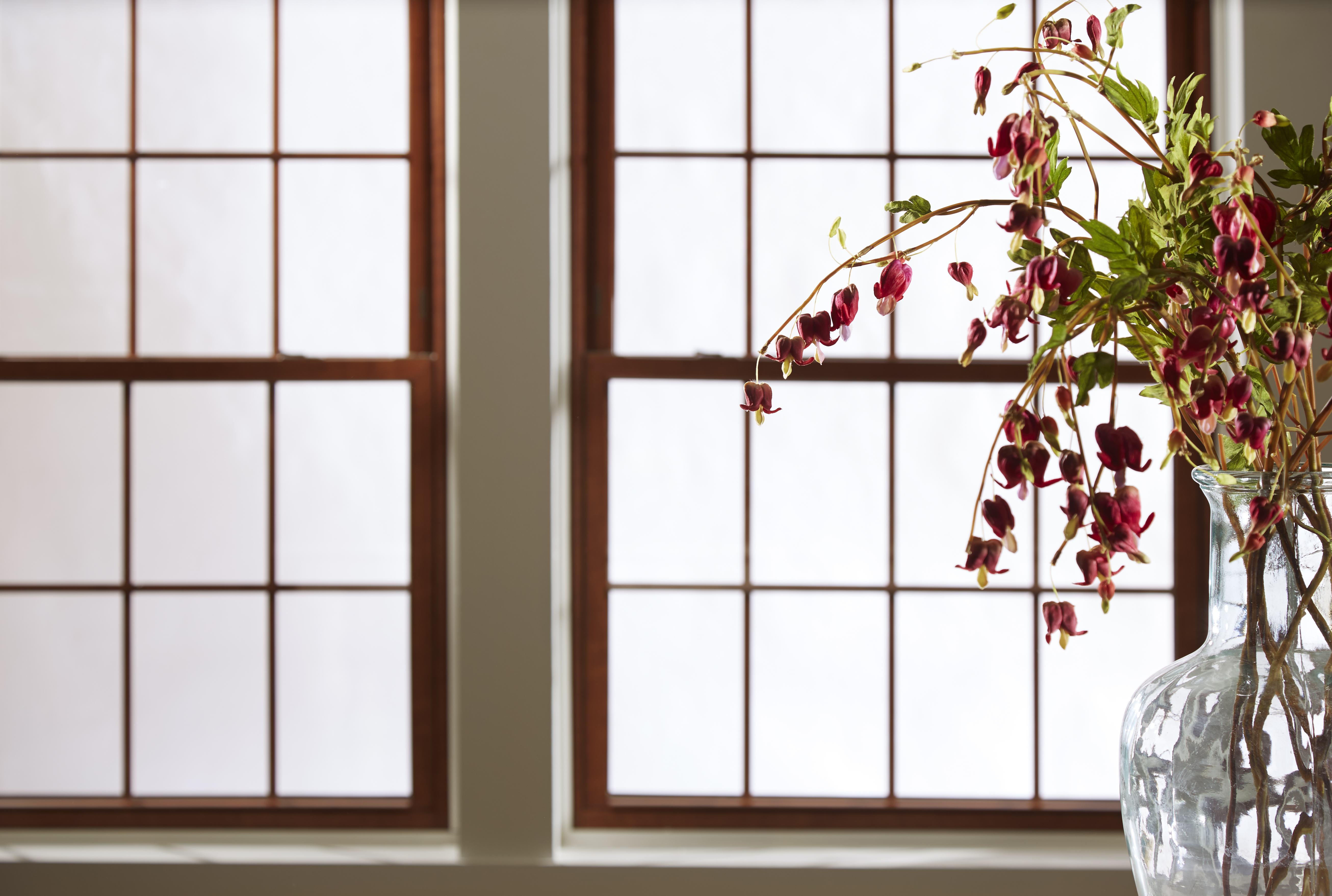 How to Fix a Window That Won’t Stay Up in Your Home
