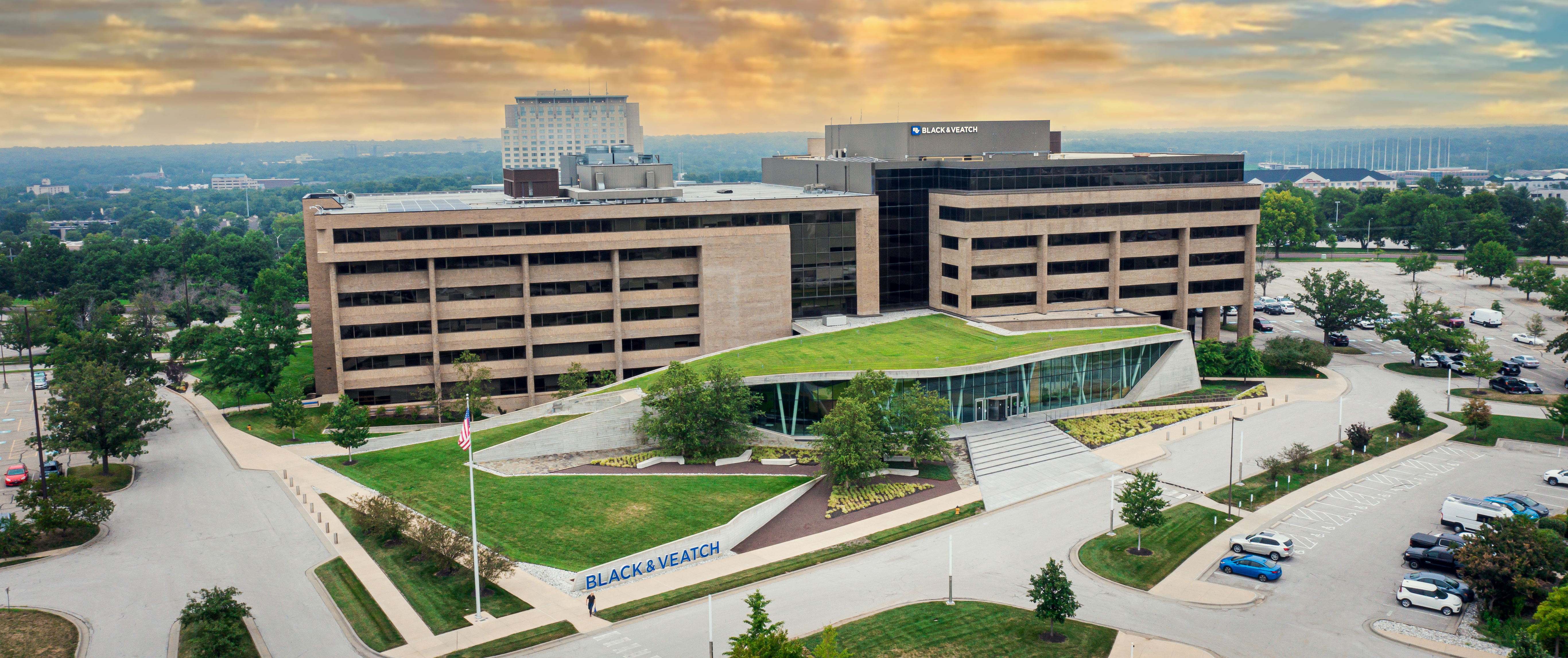 Randy Woelfel retires from Black & Veatch board of directors | Black ...