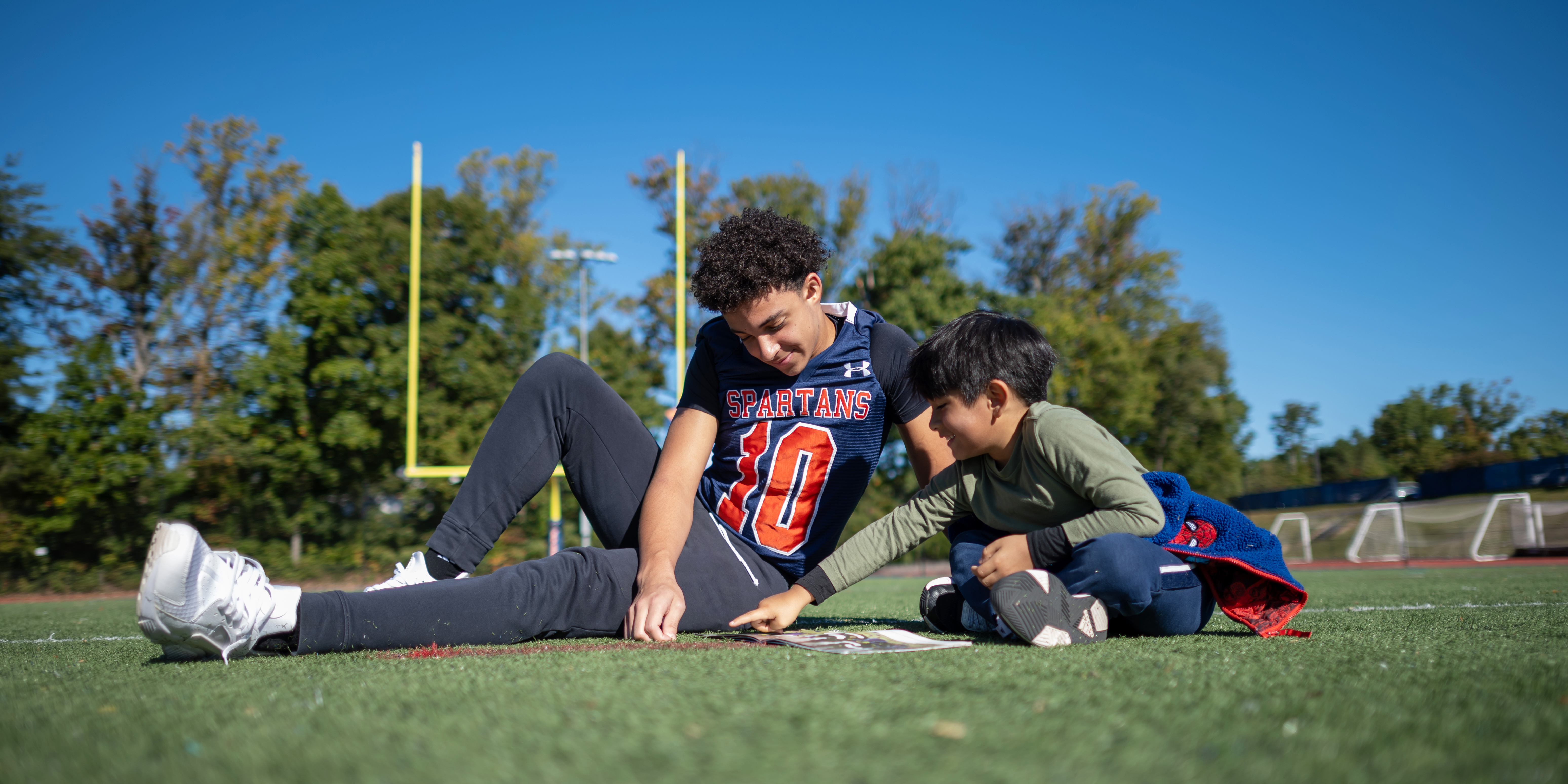 Touchdown!: West Springfield Football, Cheer Teams Read to Cardinal ...