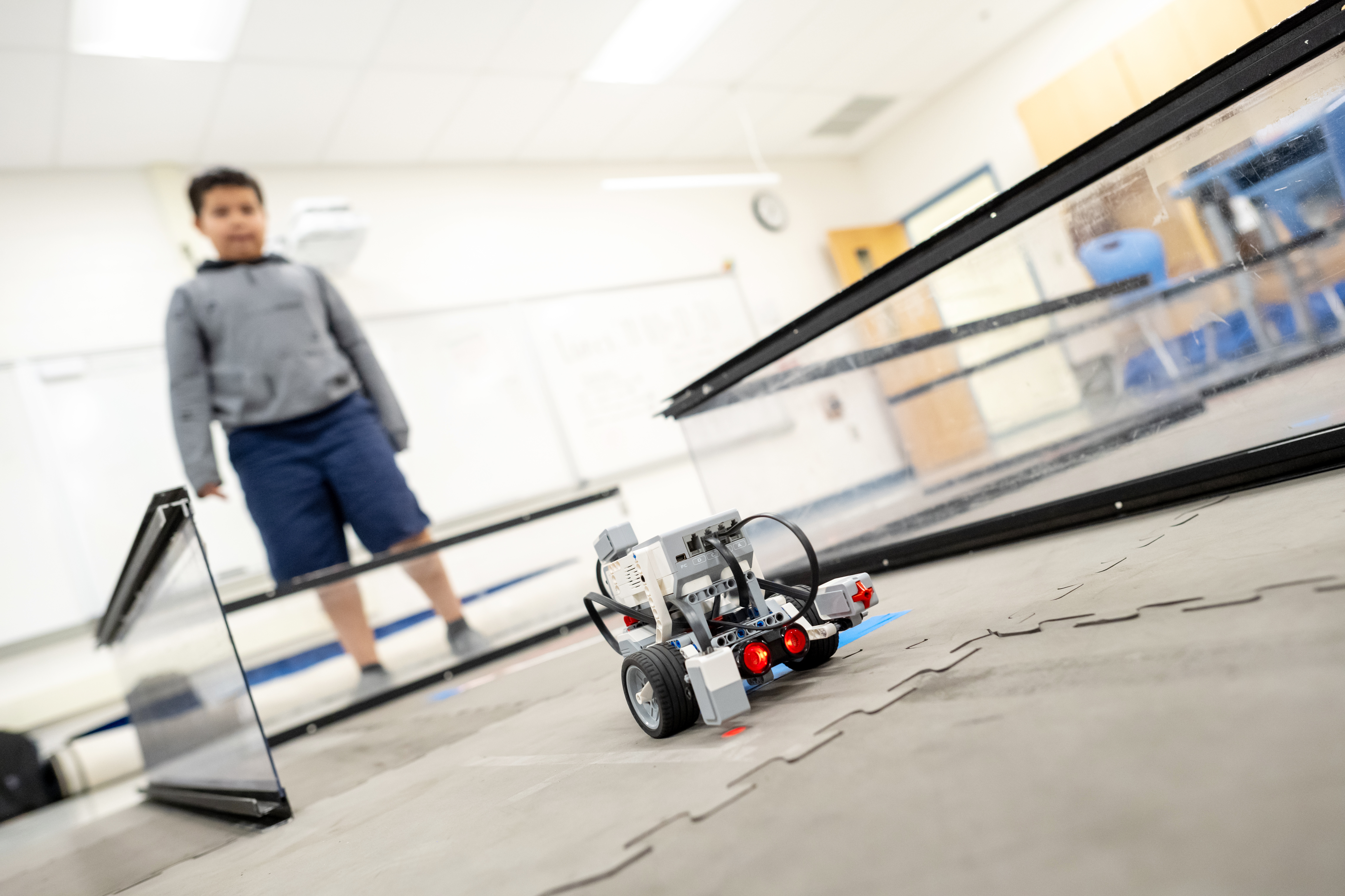 FCPS High School Students Launch Robotics Camp at Clearview Elementary ...