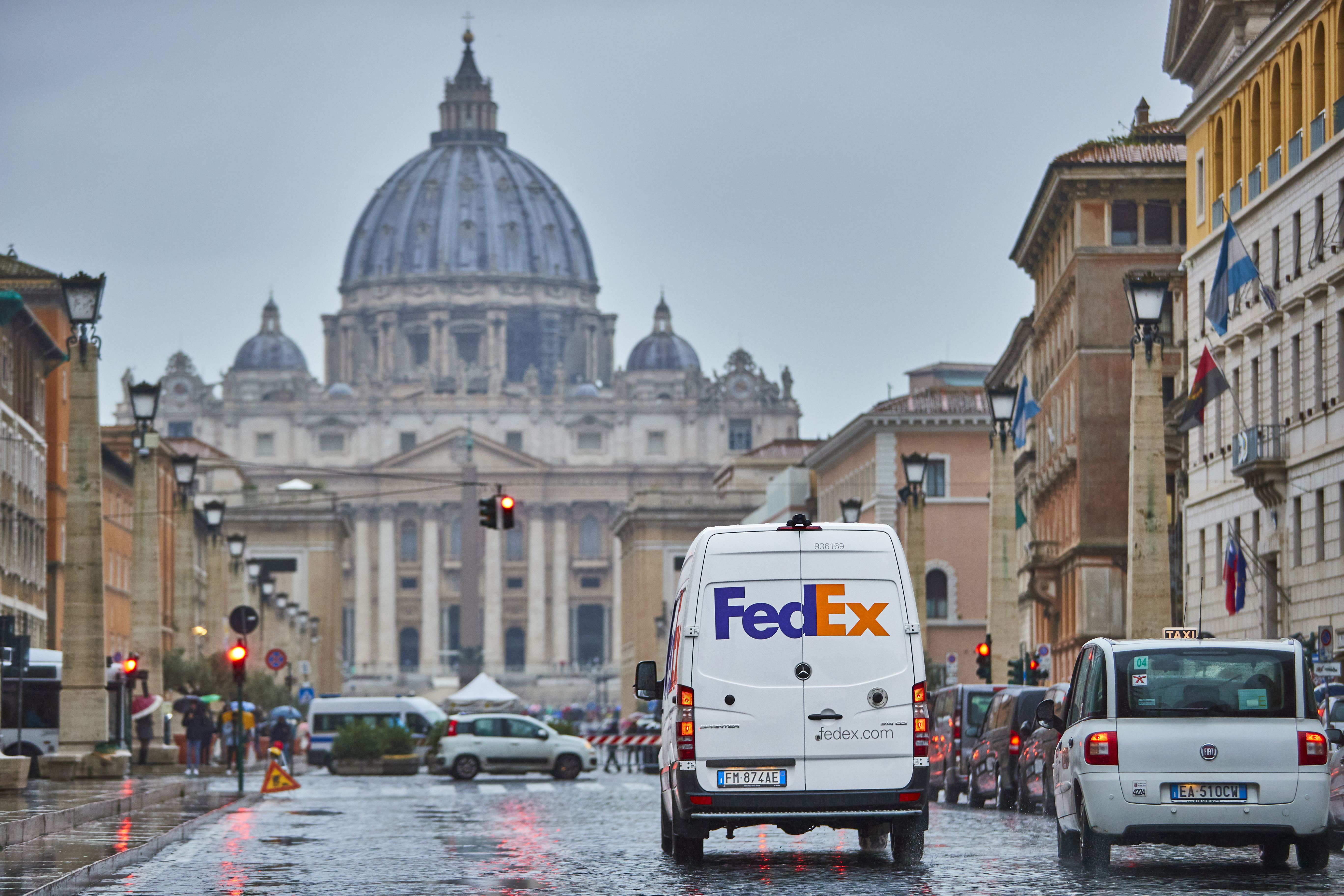 Servizi di spedizione nazionale | FedEx Italia