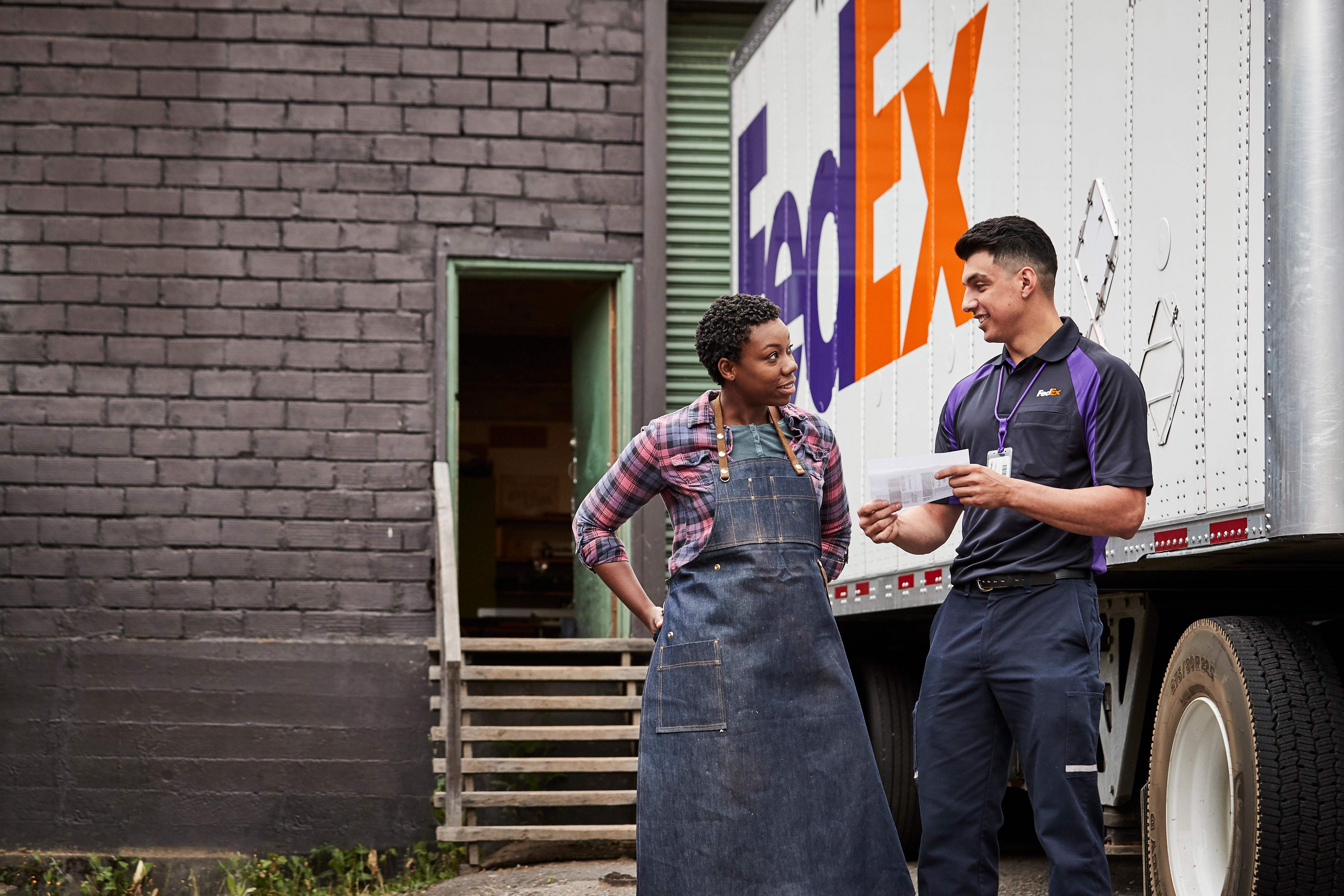 Track & Ship Online or Find Nearby Locations | FedEx