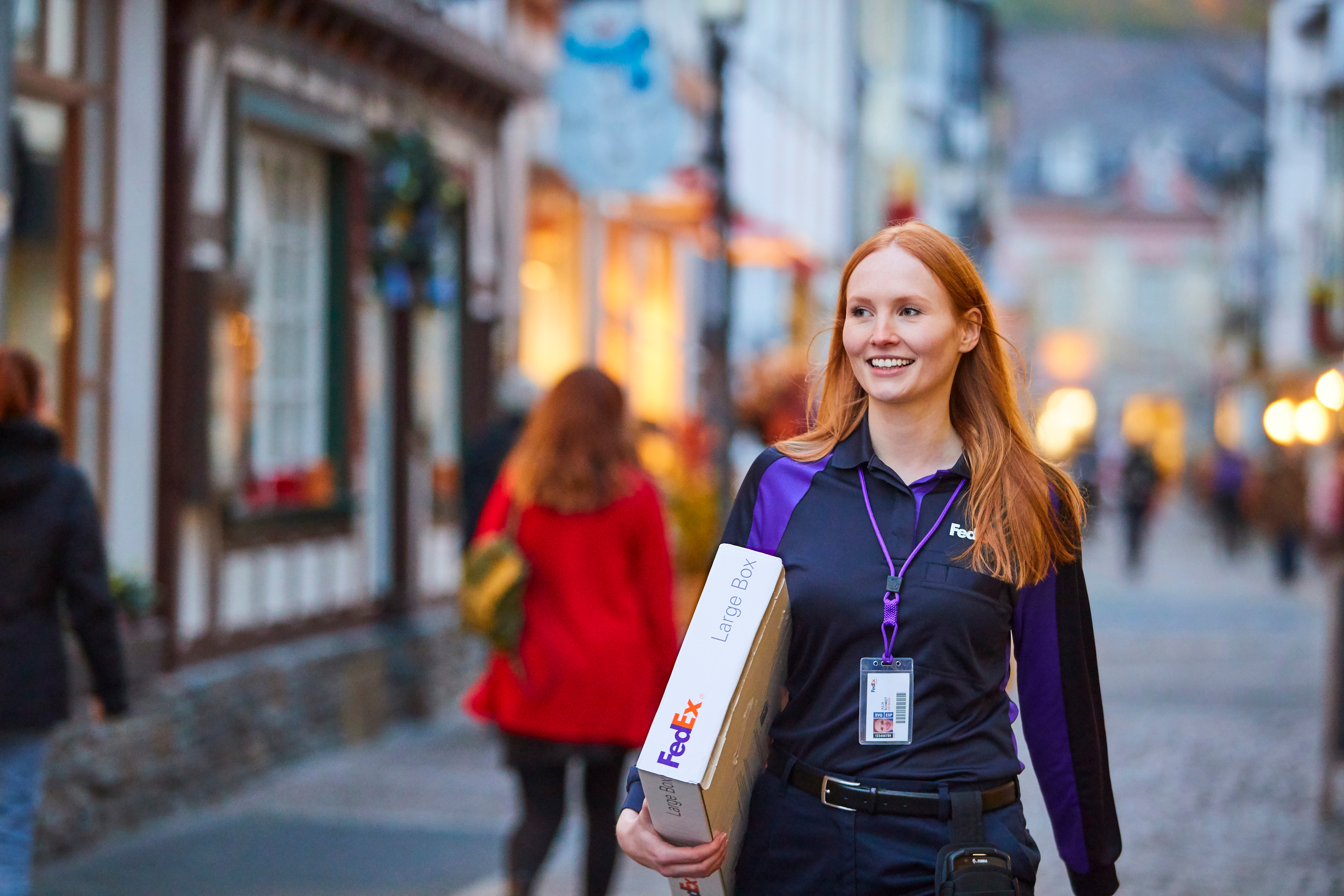 Customer Support | FedEx Canada