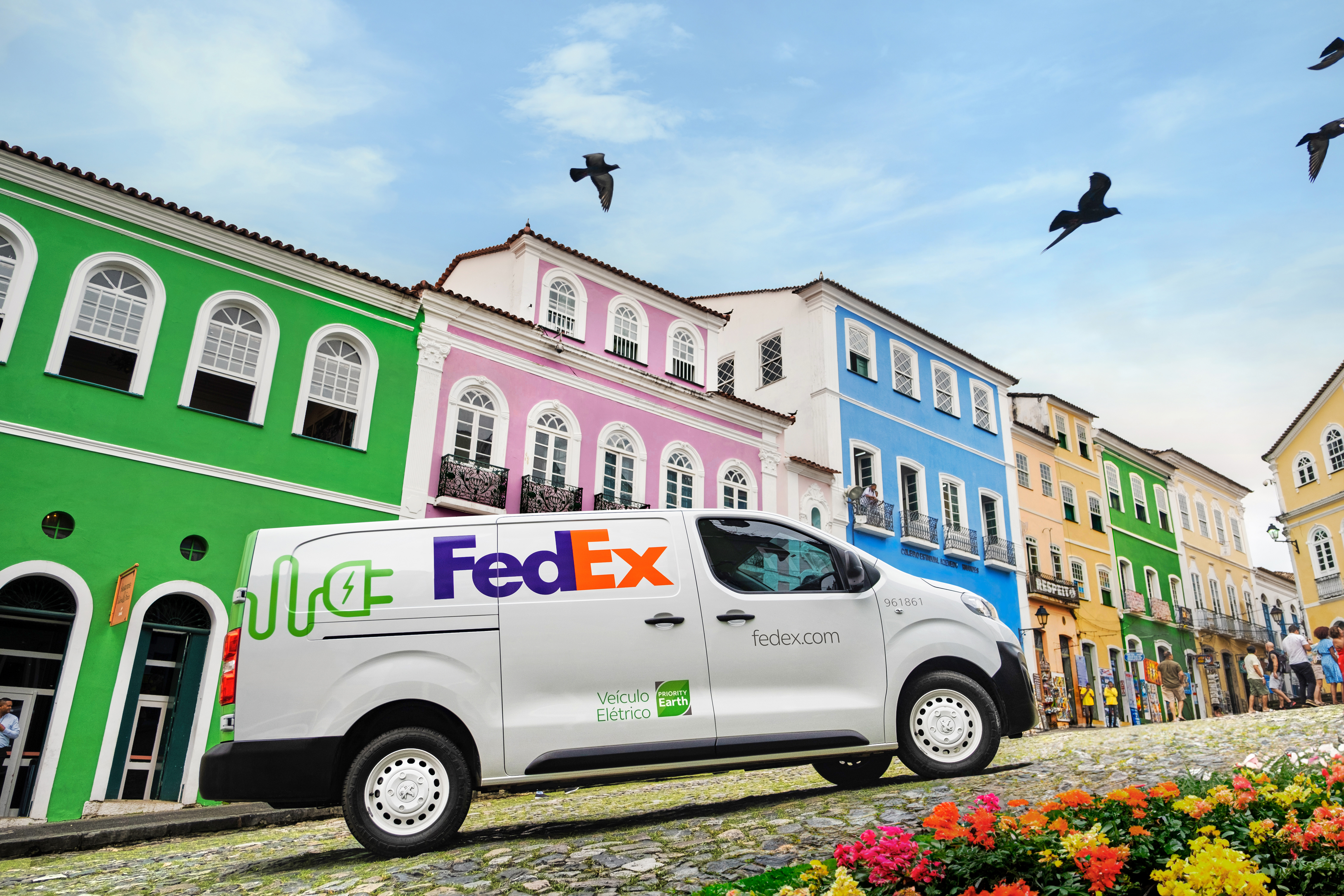 Track & Ship Online or Find Nearby Locations | FedEx