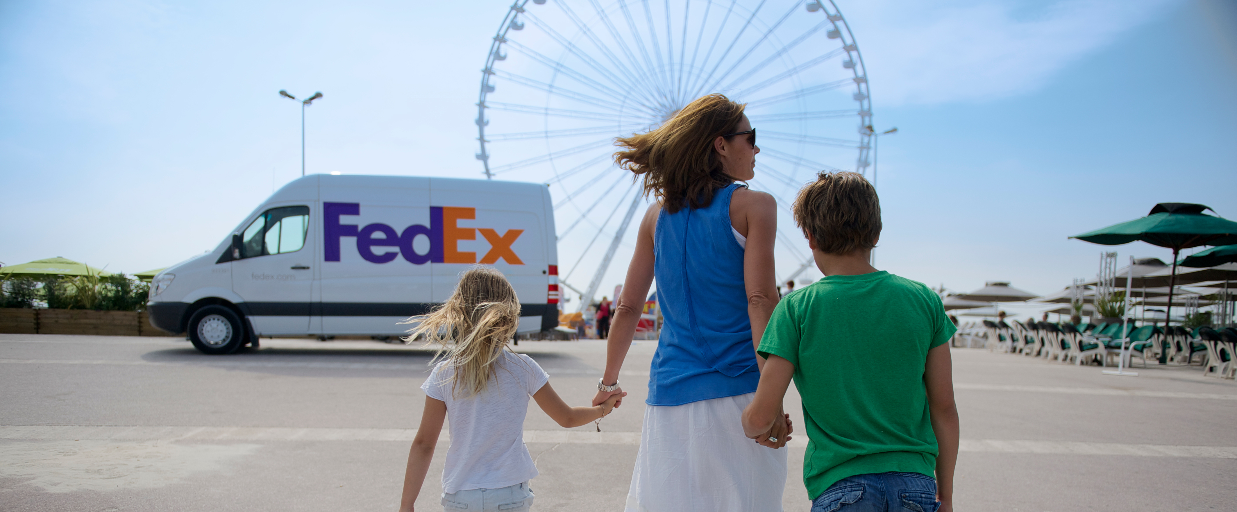 Home | Tracking, Shipping, and Locations | FedEx Canada