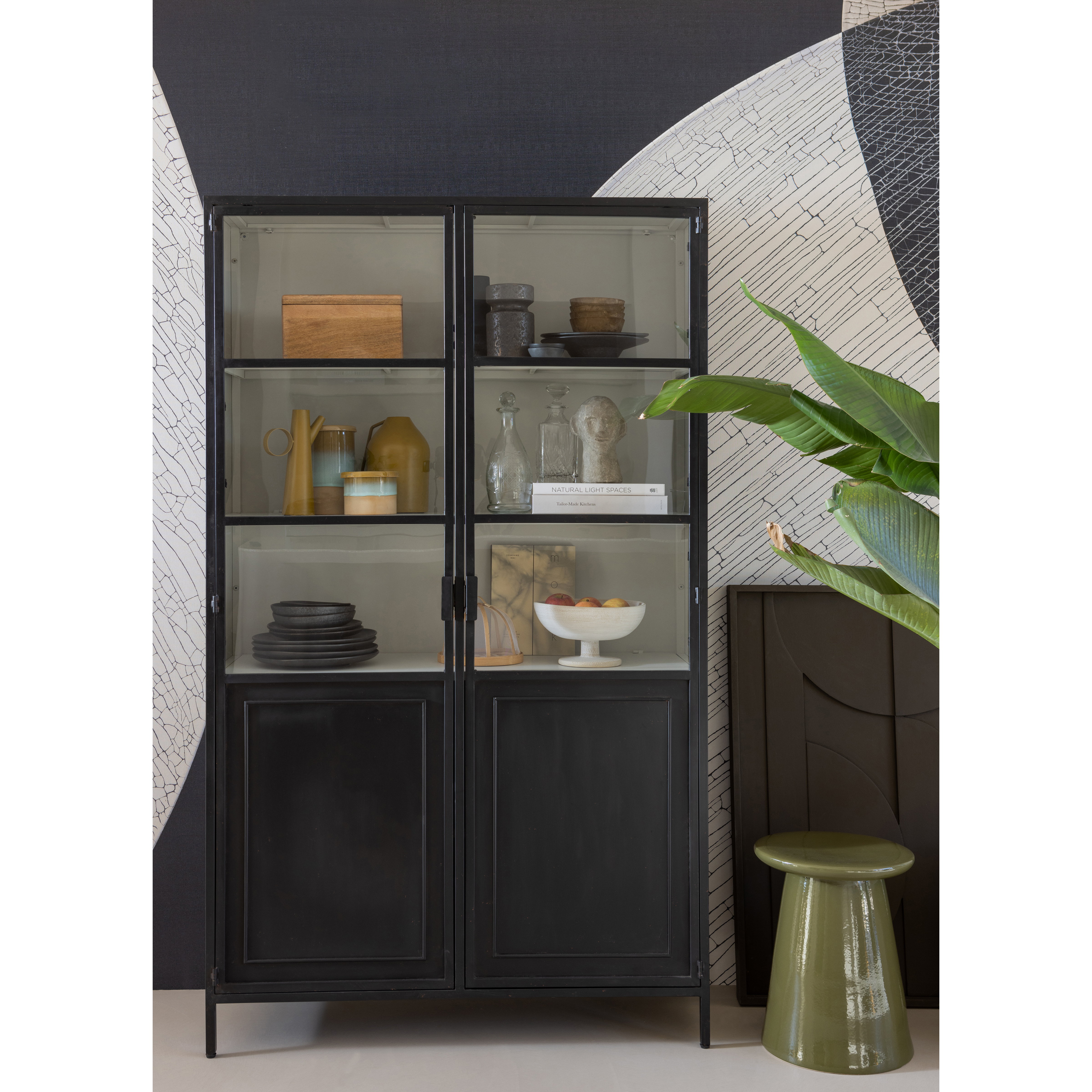 De Eekhoorn | NORA VITRINEKAST METAAL ZWART - WOOOD - COLLECTION