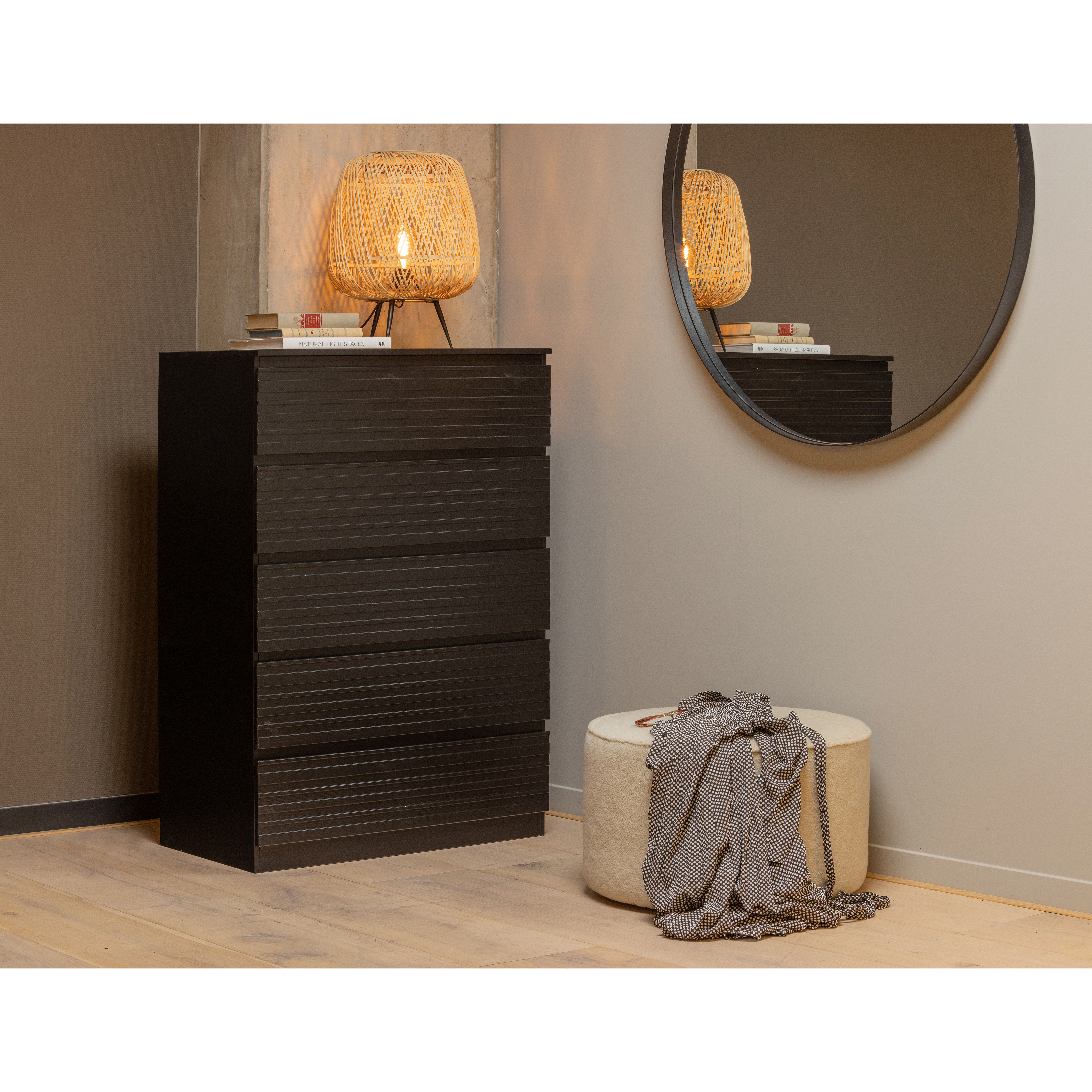 De Eekhoorn | DOUTZEN ROUND MIRROR METAL BLACK Ø115CM