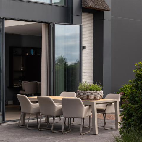 De Eekhoorn | SULPHUR DINING TABLE WOOD/ALUMINUM SAND 220x100CM