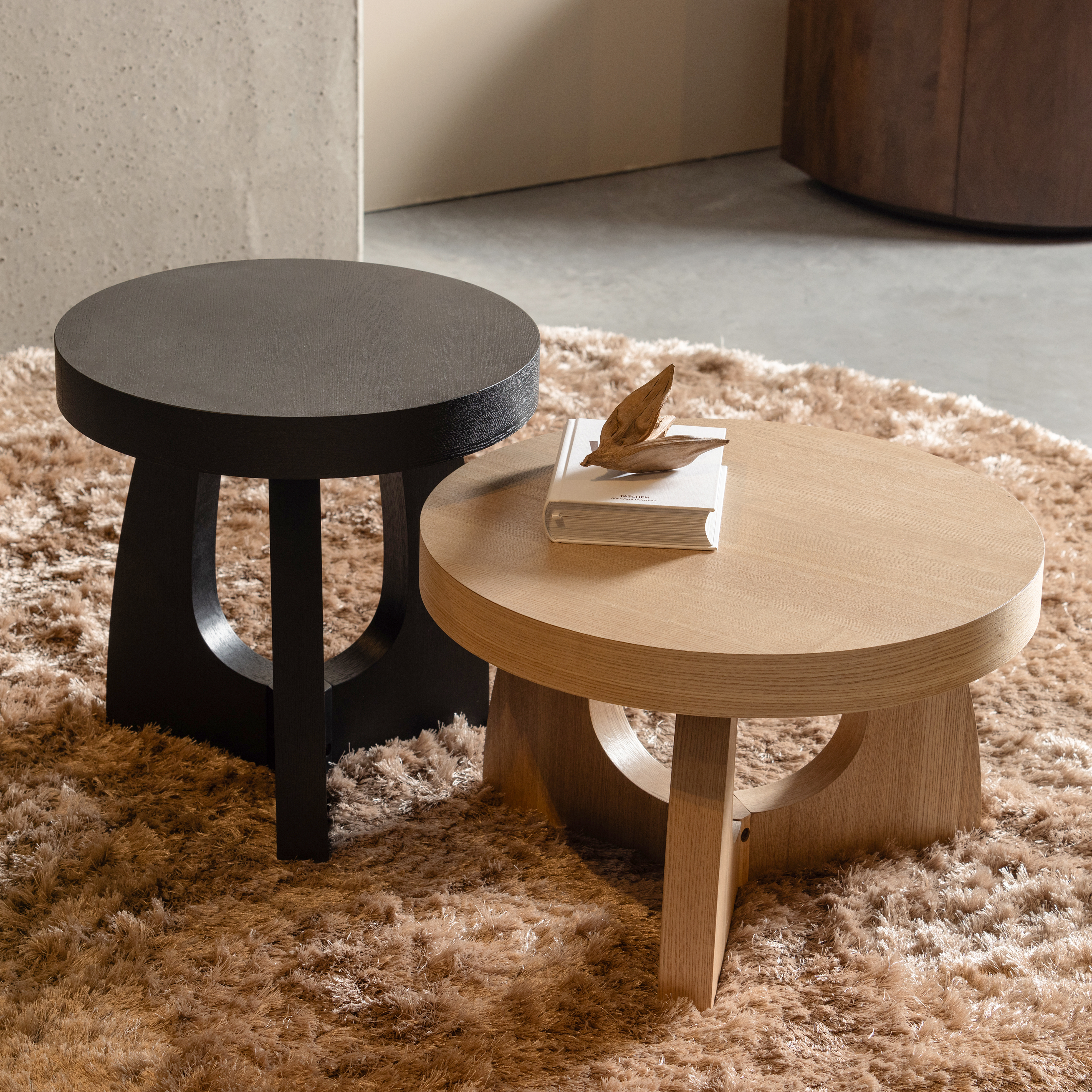 De Eekhoorn | TALA SIDE TABLE MDF VENEER BLACK 45xØ45CM
