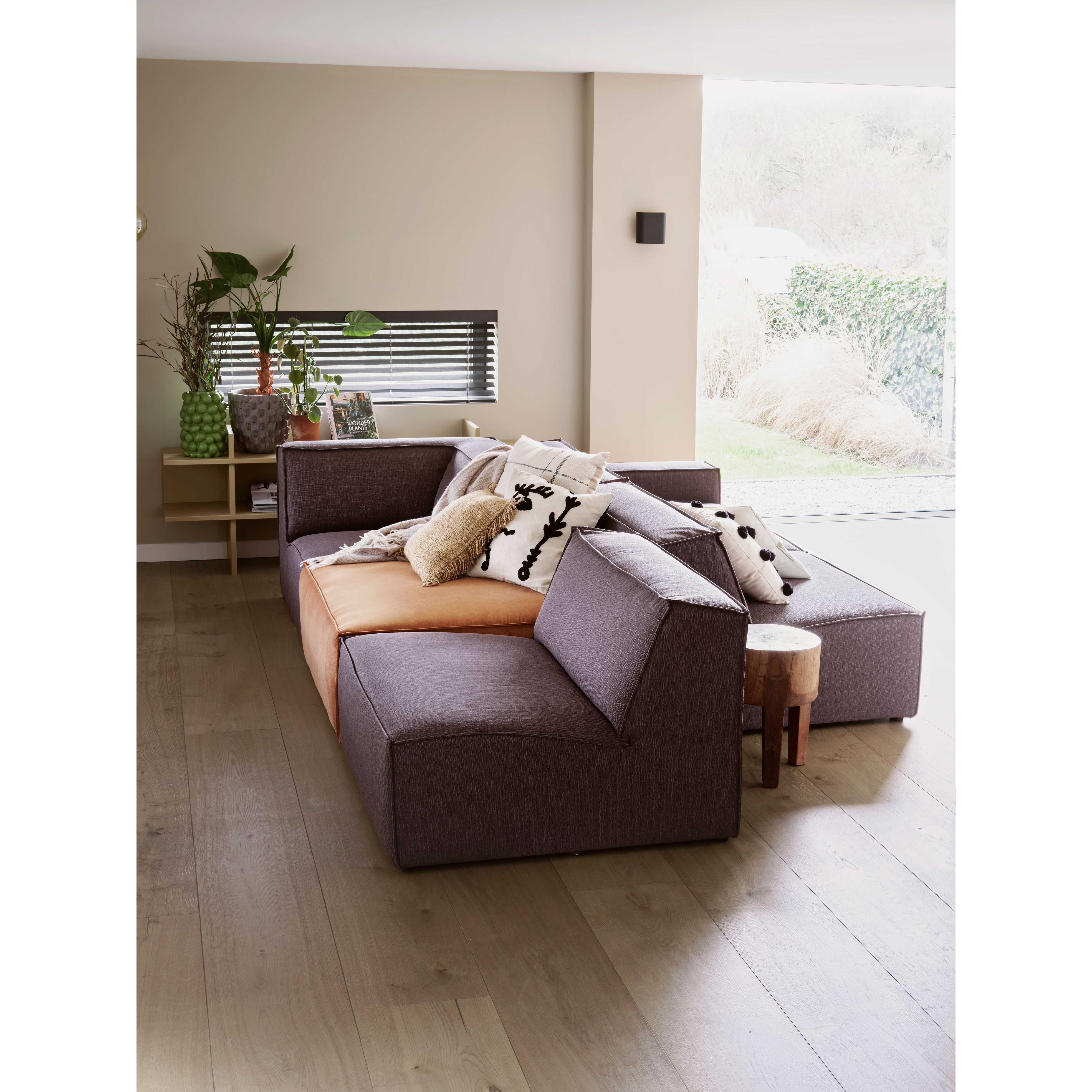 De Eekhoorn | JANA SIDETABLE PINE STRO [fsc] - WOOOD - COLLECTION