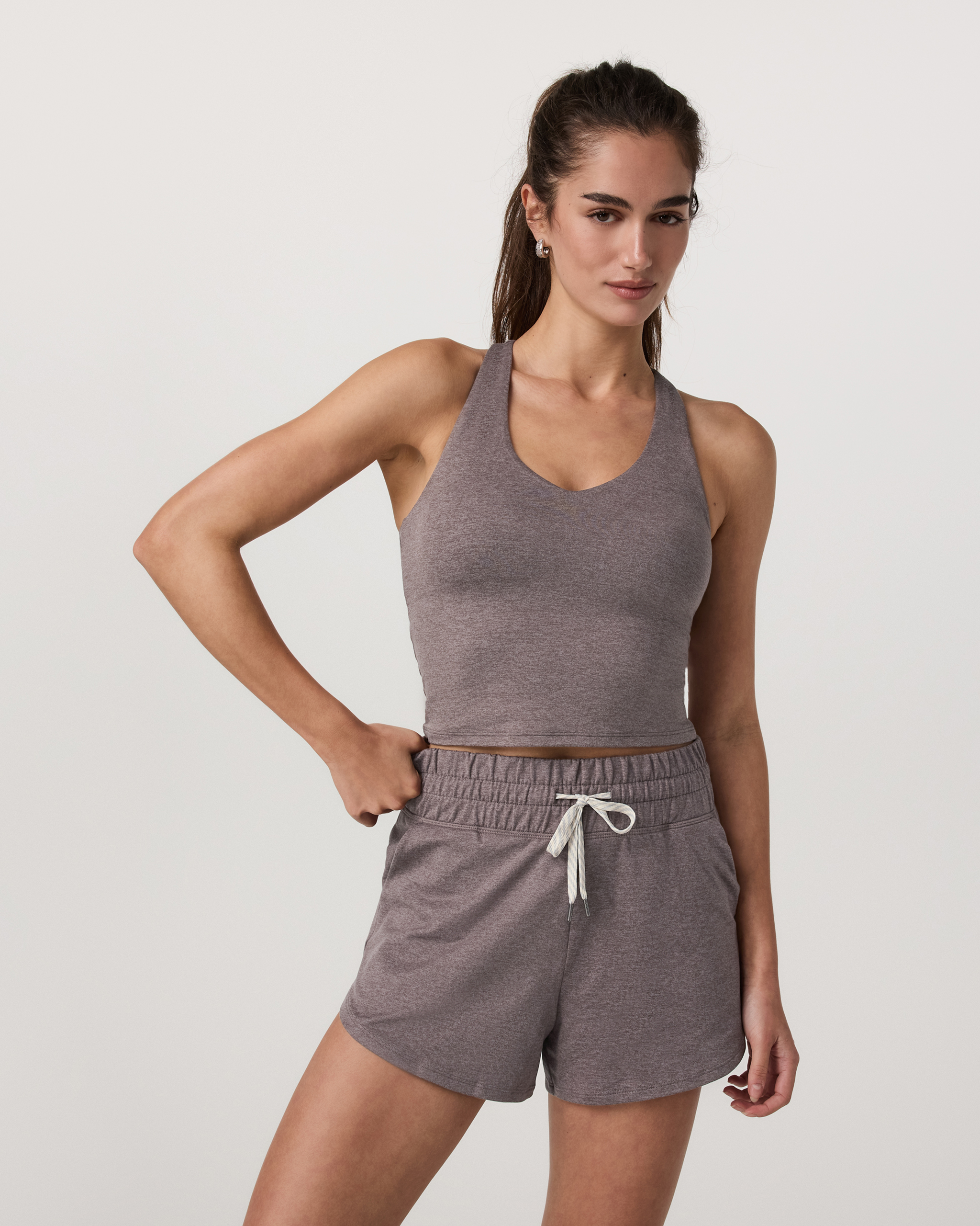 DreamKnit™ & DreamKnit Move™ Fabrics: Joggers & More | Vuori