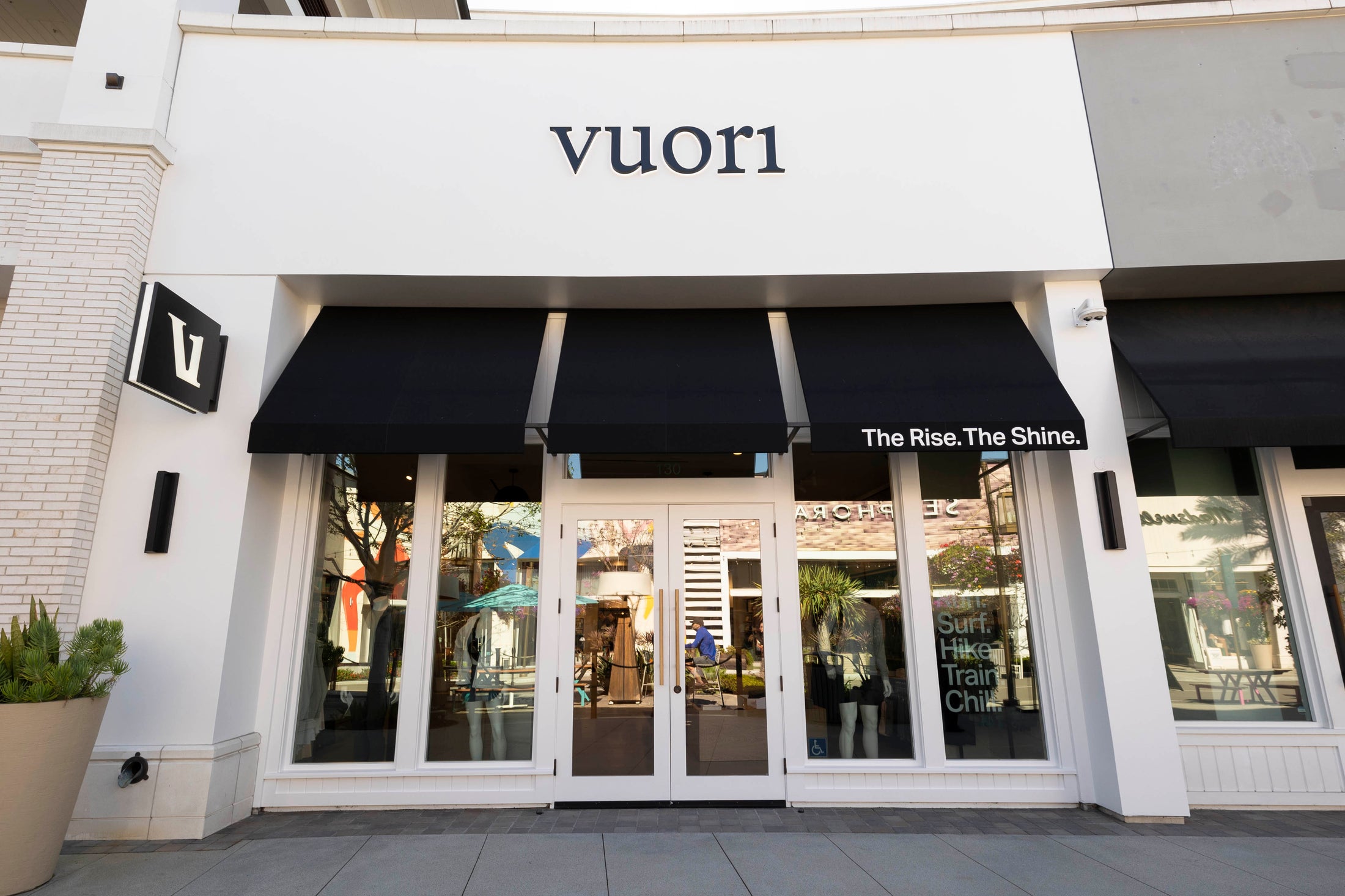 Vuori Store Locations and Retailers | Vuori