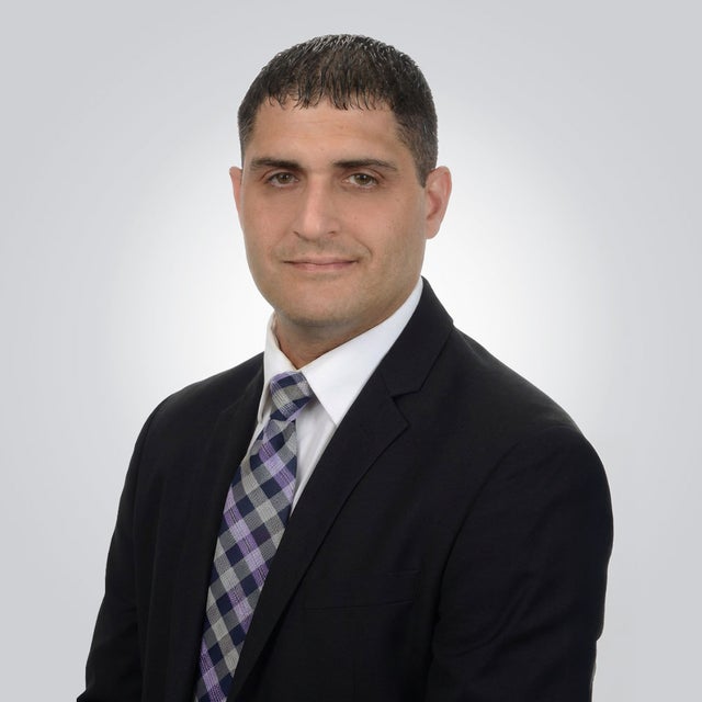 Douglas Jacobus, Oral Surgeon in Hackettstown