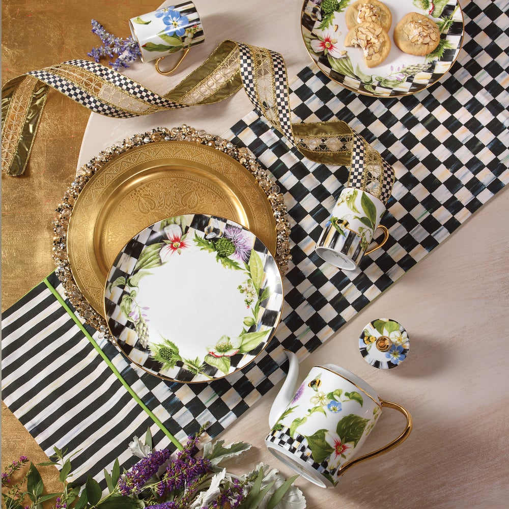 Thistle & Bee Dinnerware
