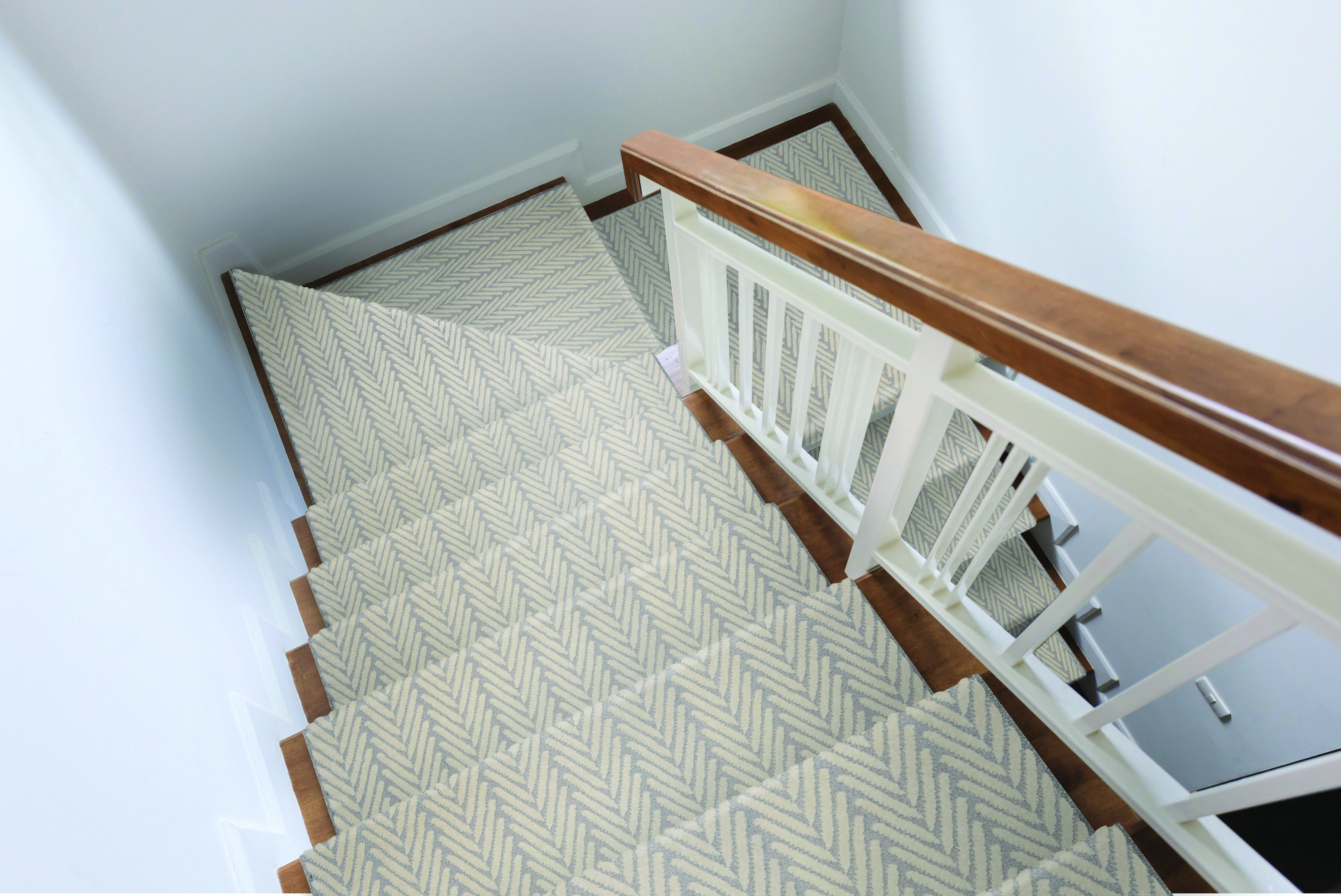 Stanton Carpet | Stanton | Candid Chrome