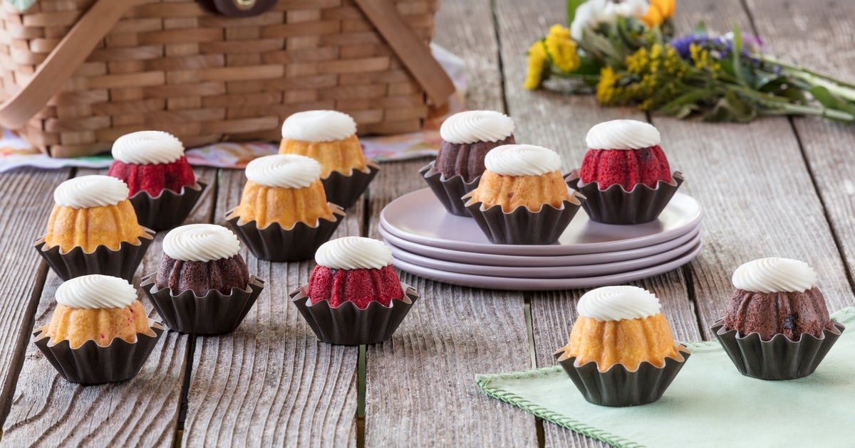 Mini Bundt Cakes | Bundtinis® - Nothing Bundt Cakes