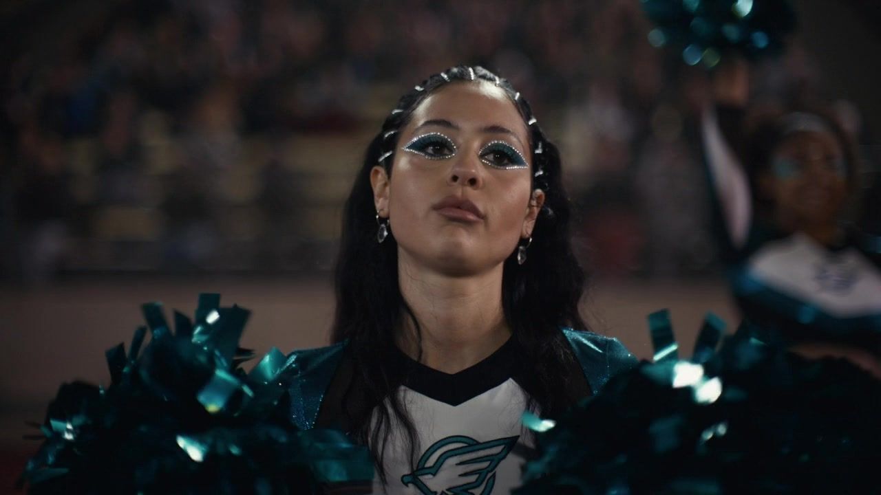 What is an "It-Girl"?