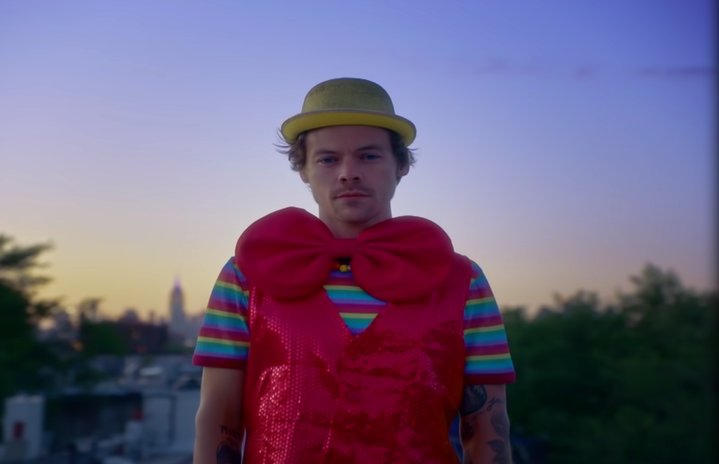 Harry styles as Danny zuko in Harryween performance was killer