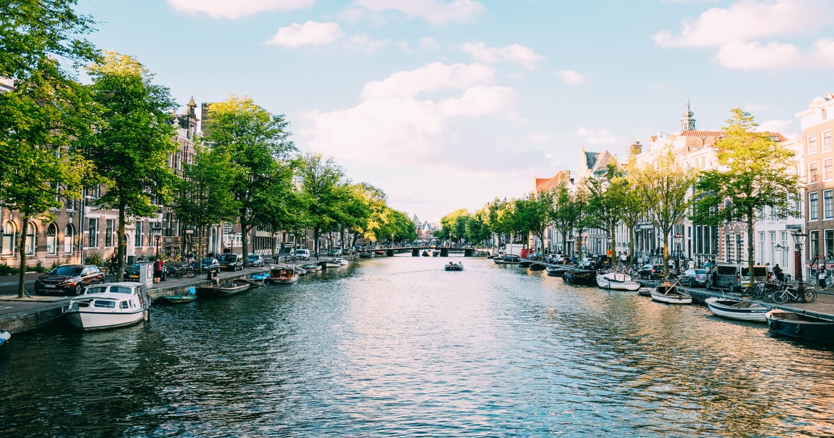 Beautiful Cities Abroad To Move To In Your 20s