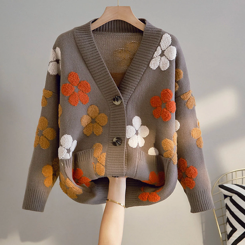 30 Cute Fall Sweaters For All The Cozy Vibes