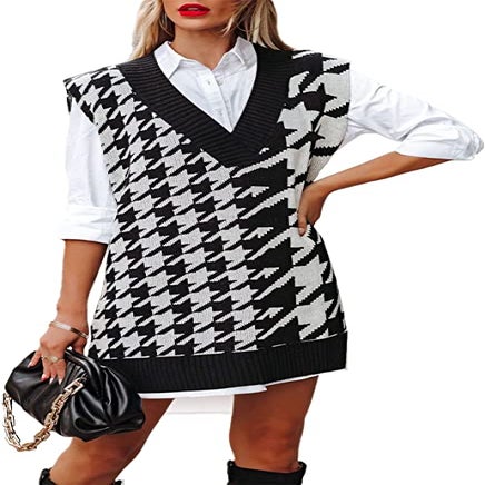 5 Cute & Effortless Ways To Style Vests In Your Fall Wardrobe