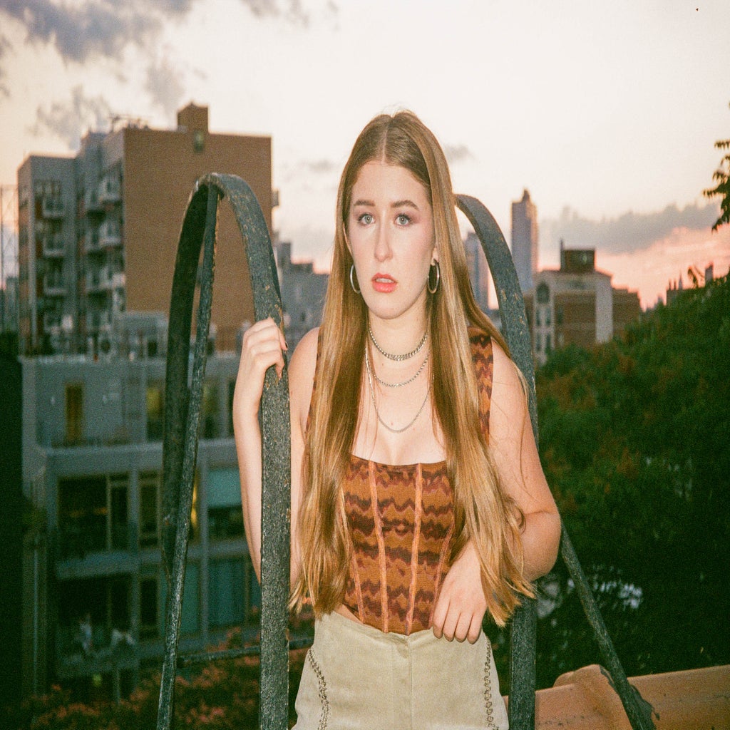 Alexa Cappelli On The Friendship Breakup That Inspired "Lose Lose"