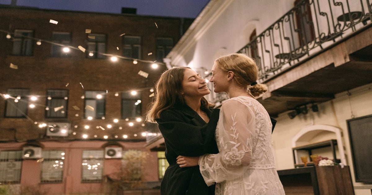 Explaining Lesbian Tik Tok Drama Part 1: FLETCHER and Shannon Beveridge