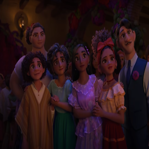 What The ‘Encanto’ Movie Says About Family & Latinx Culture