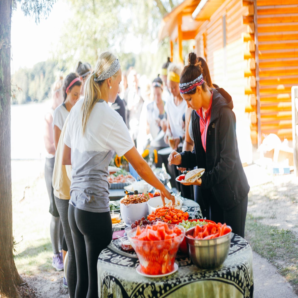 9 Things to Do When You Miss College | Her Campus