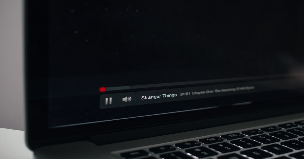 The Pros and Cons of Binge Watching | Her Campus