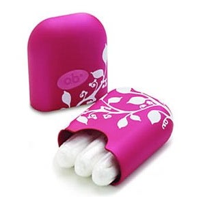 7 Handbag Essentials You Should Never Be Without