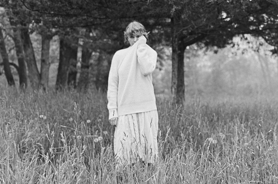 Taylor Swift Essentials for Your Fall Playlist