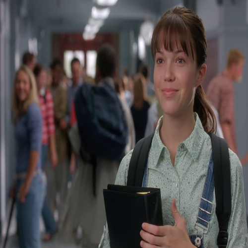 50 Best Chick Flicks to Watch on Netflix & Beyond