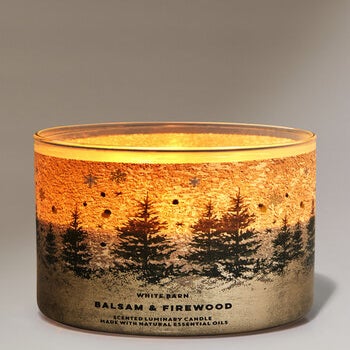 41 Holiday Candles To Get Into The Festive Spirit