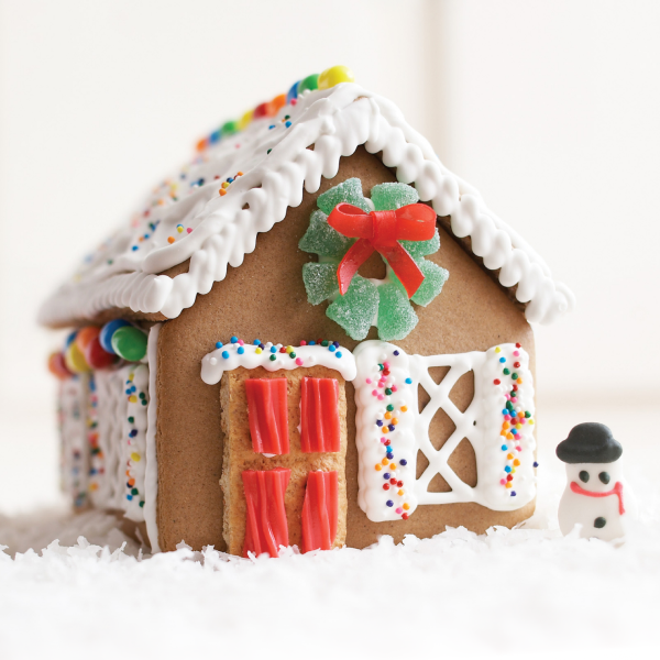 How to Make a Gingerbread House with Fun Decorating Ideas