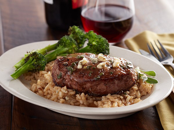 Steak with Blue Cheese Risotto and Broccoli | Hy-Vee