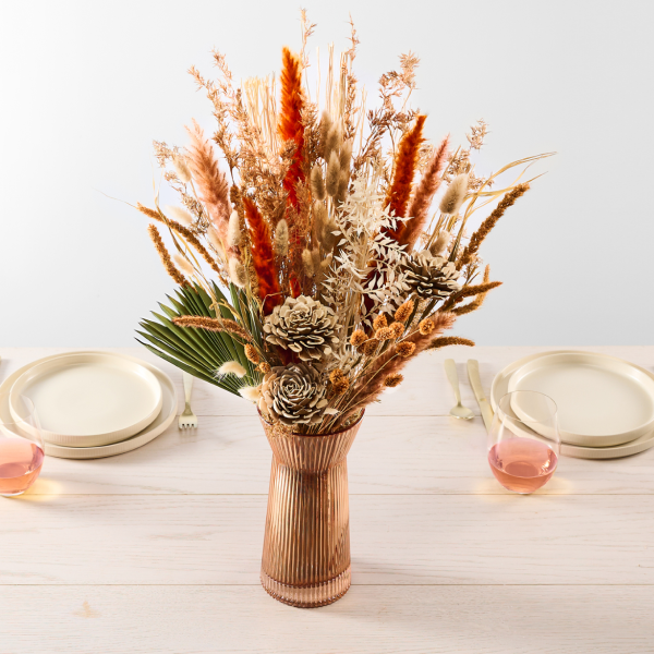 Stunning Dried Floral Decor & Flower Arrangement Ideas
