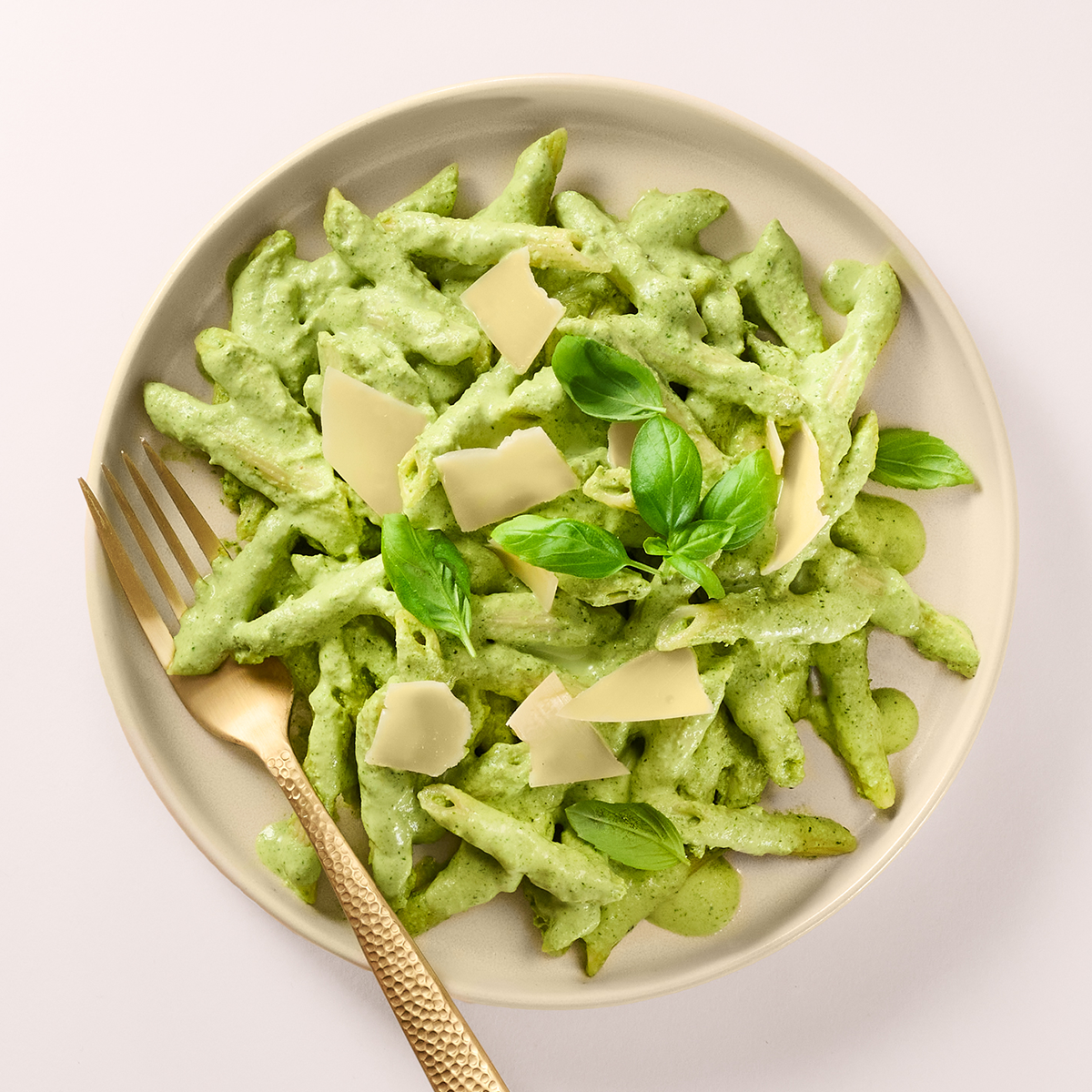Creamy Broccoli Pesto Pasta | Hy-Vee