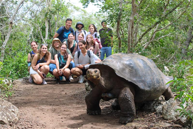 The Paul Shannahan Wenger CURE Laboratory Transforms Student Research ...