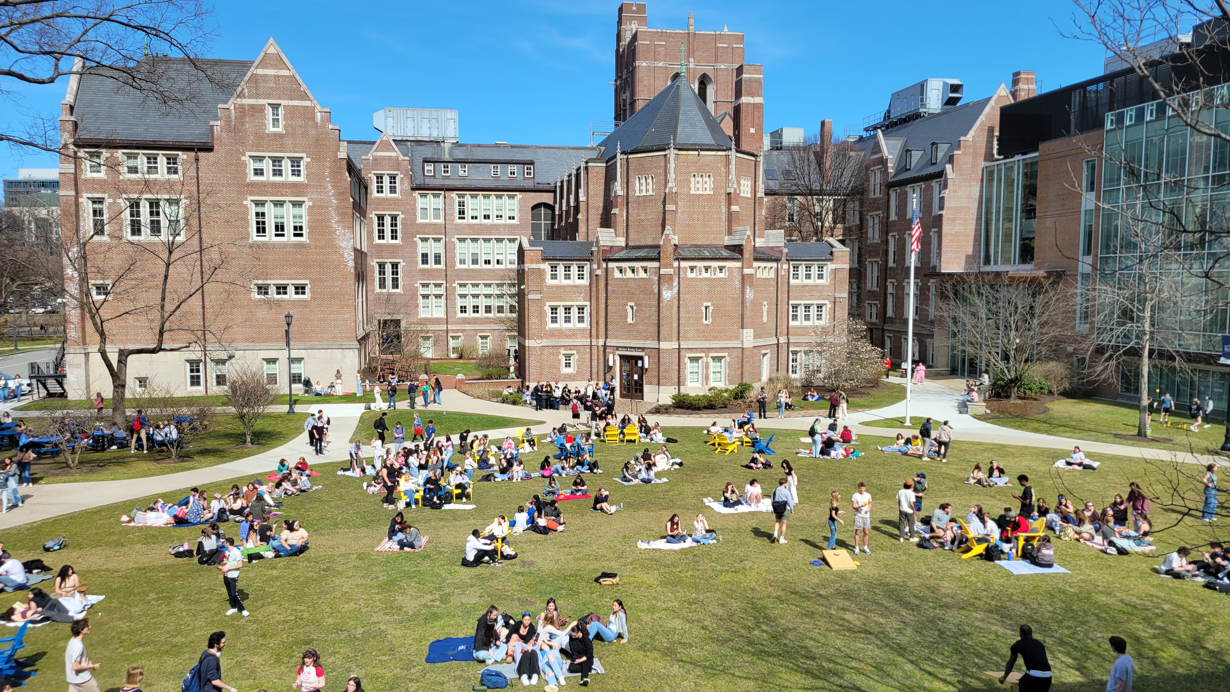 Visit Campus | Emmanuel College, Boston, Massachusetts