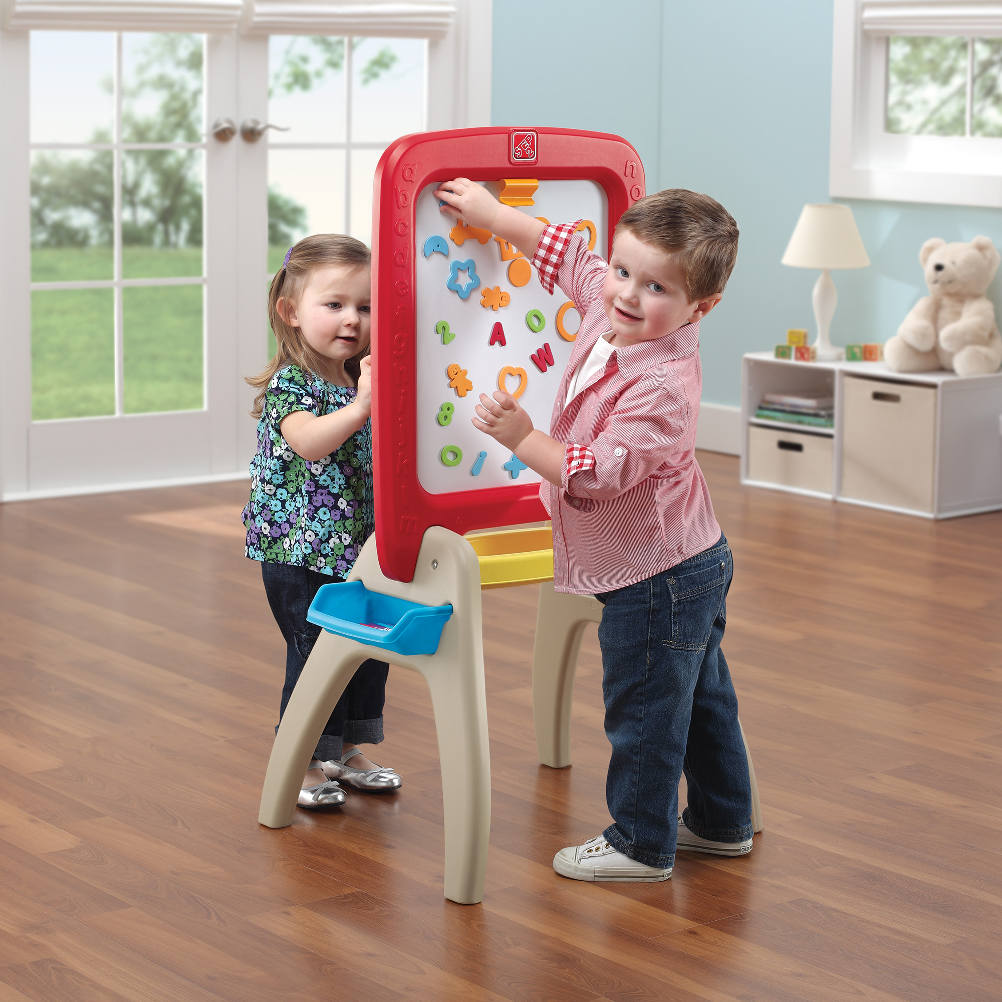 Step2® - All Around Easel for Two | Costco