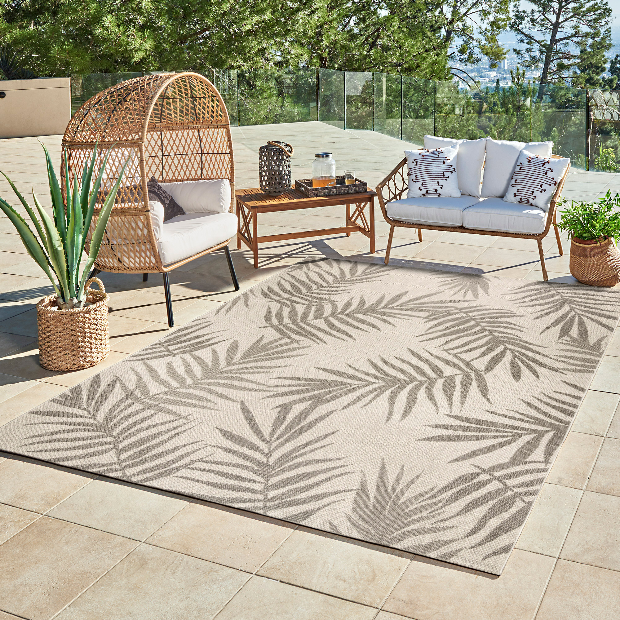 Indoor/Outdoor Rug from Studio by Brown Jordan, Perga | Costco