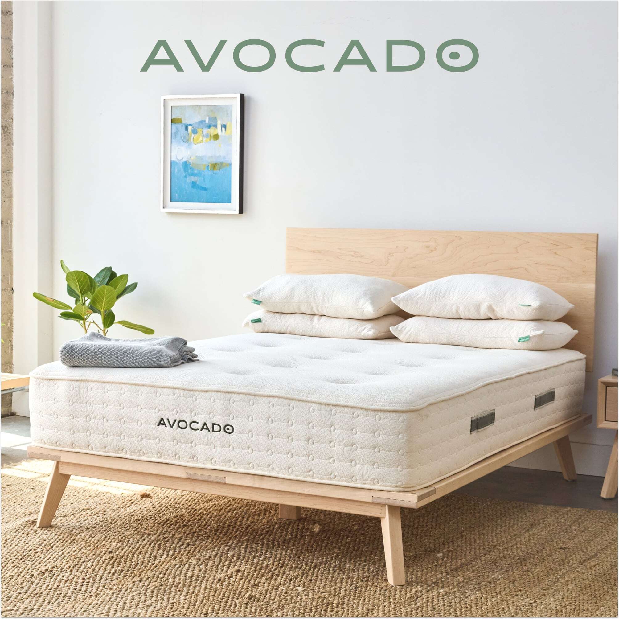 Avocado Organic 11" Hybrid Mattress | Costco
