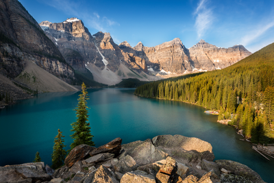 Top 12 Natural Wonders of Canada to Explore in 2025