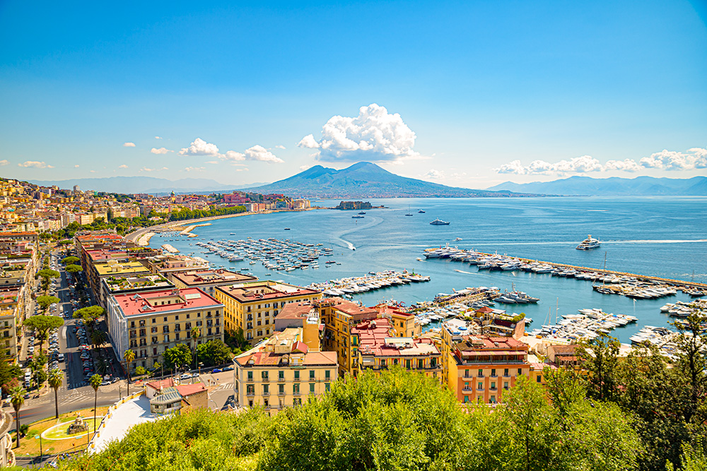Naples Landmarks: The Top 9 Must-See Landmarks in Naples
