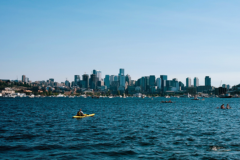 8 szórakoztató, egyedül végezhető program Seattle-ben